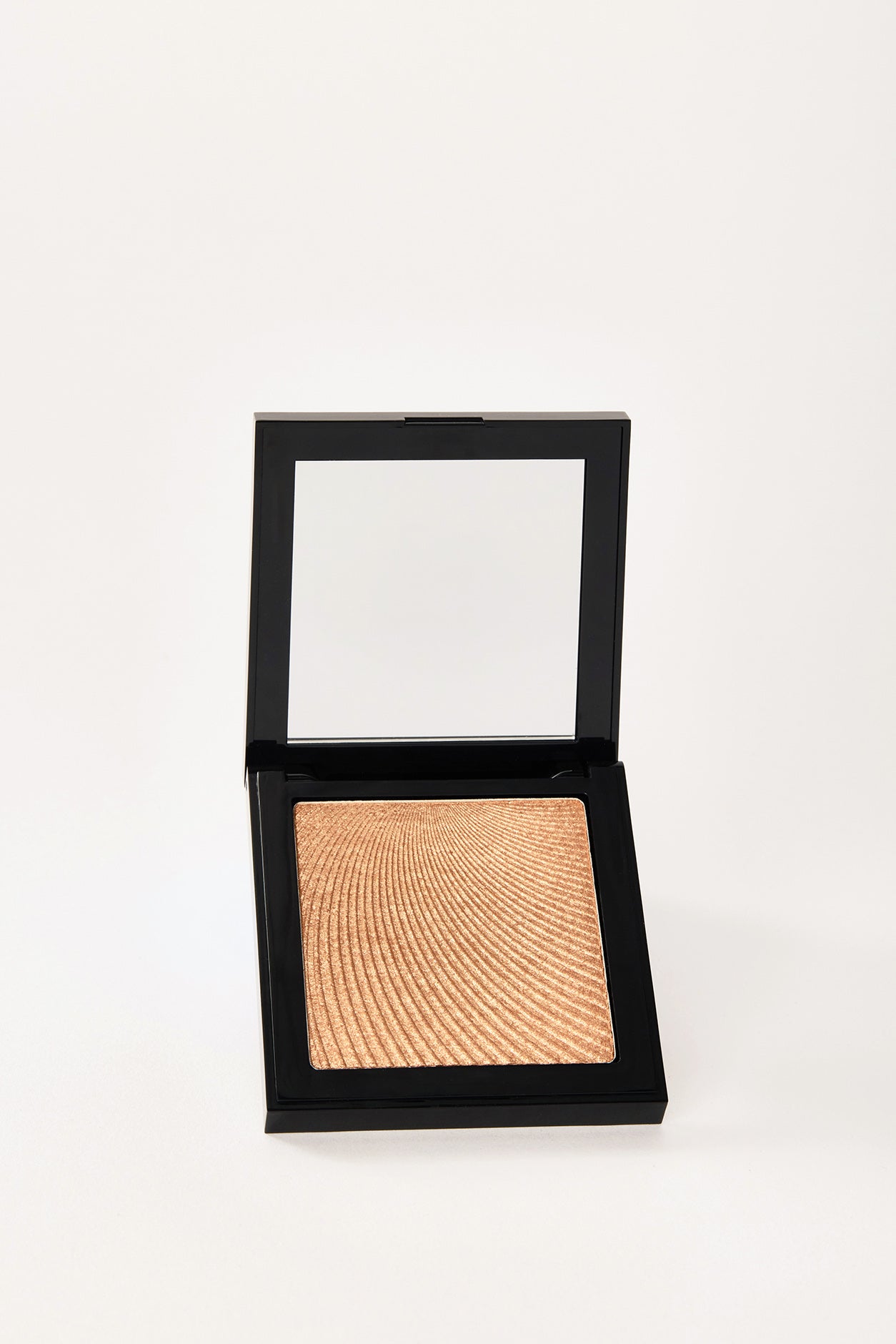 LUCE DEL SOLE ILLUMINATING POWDER - CS BEAUTY